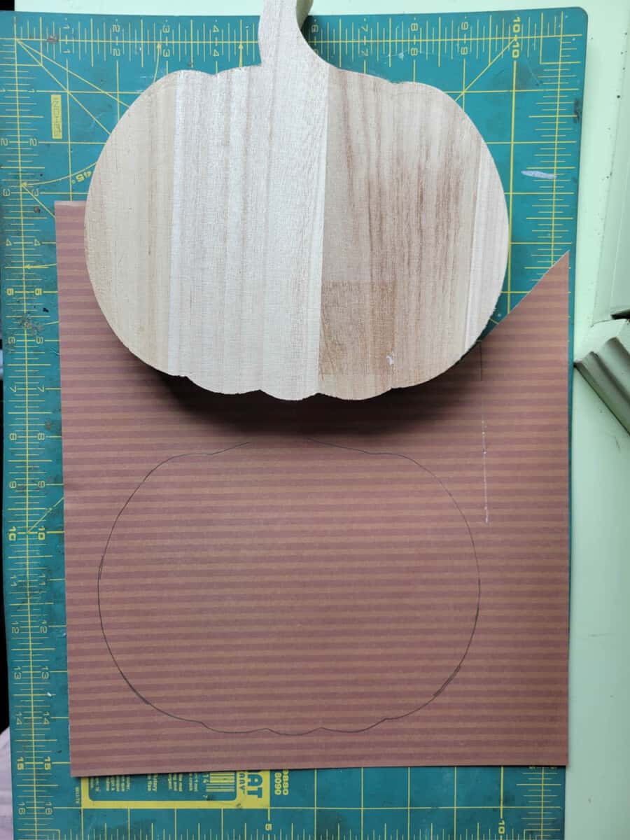 Easy Wooden Pumpkin Craft